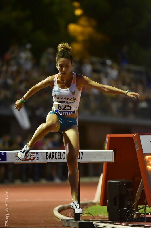 Life Running y E.A.Correcaminos: "Carolina Robles, Subcampeona de España"