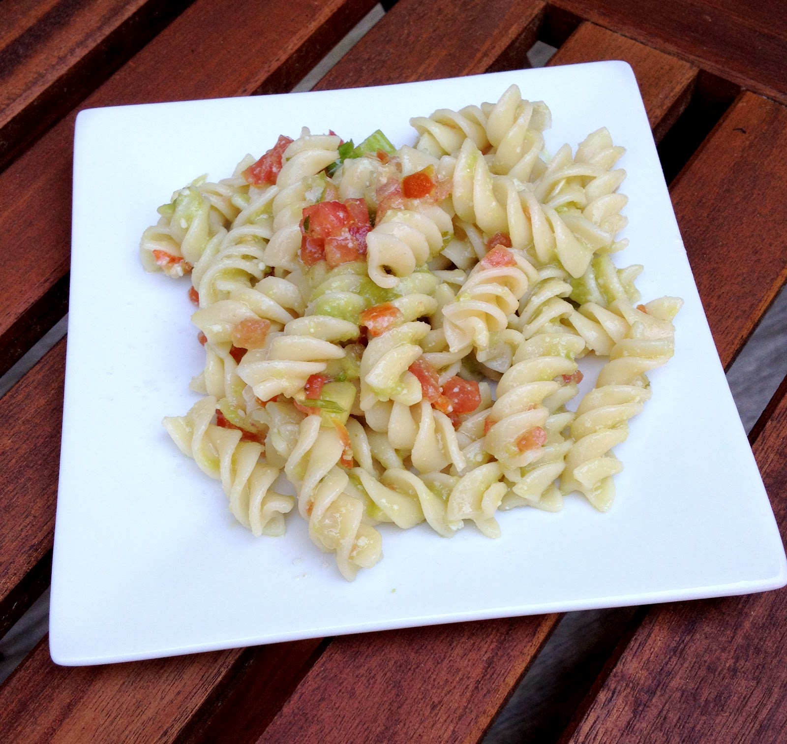 See Molly Create: Salsa'N'Guac Pasta Salad