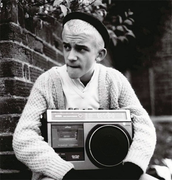 neon glare: GAVIN WATSON // SKINS AND PUNKS