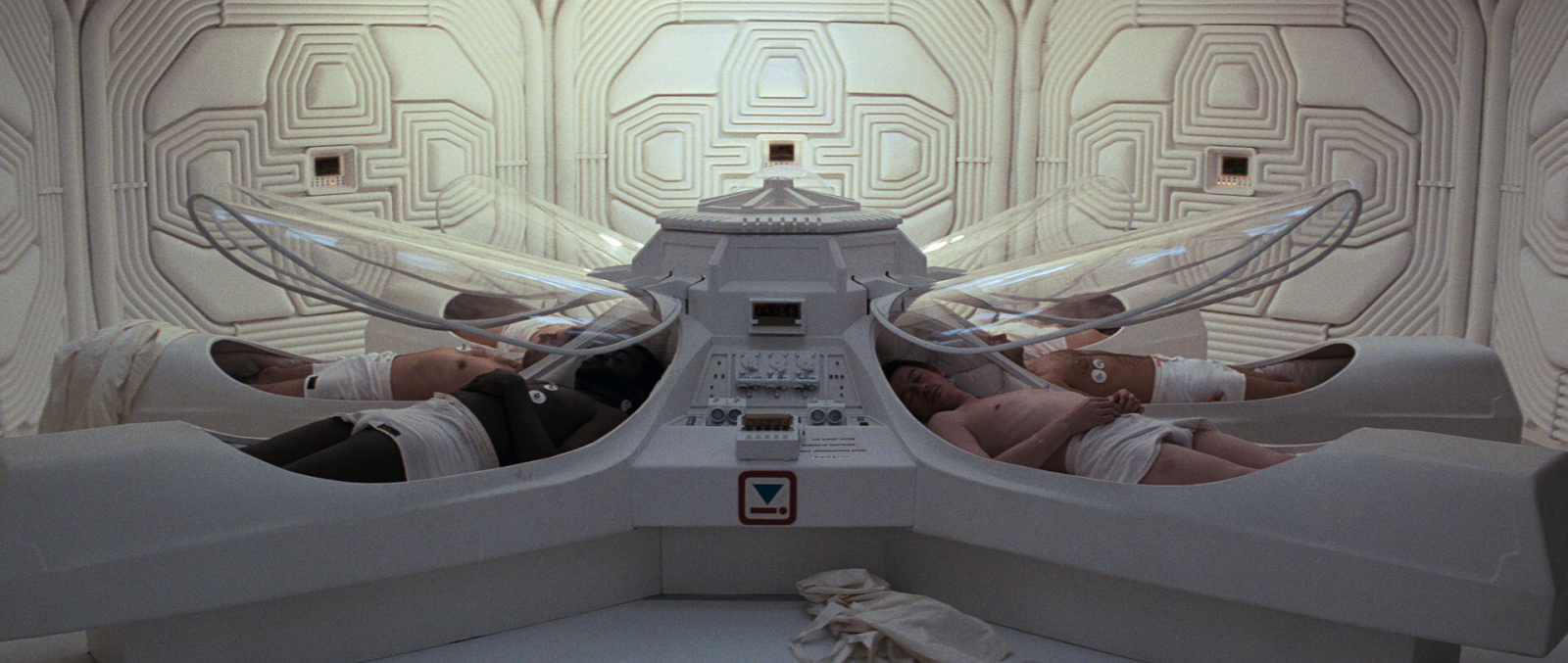 I Love That Film: How is the family represented in American horror ...