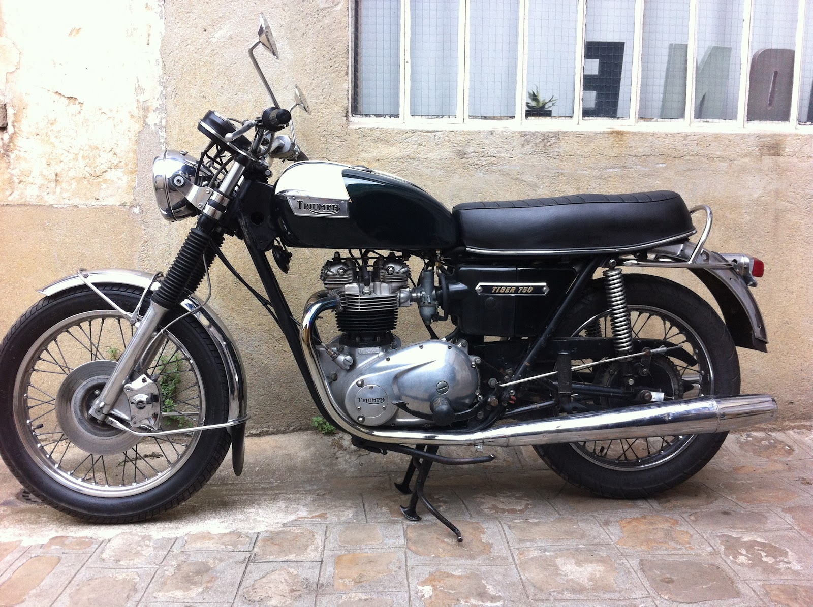 Triumph d'occasion: Triumph TR7 - 1973