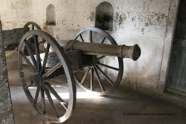 My India Travel: Shaniwar Wada, Pune