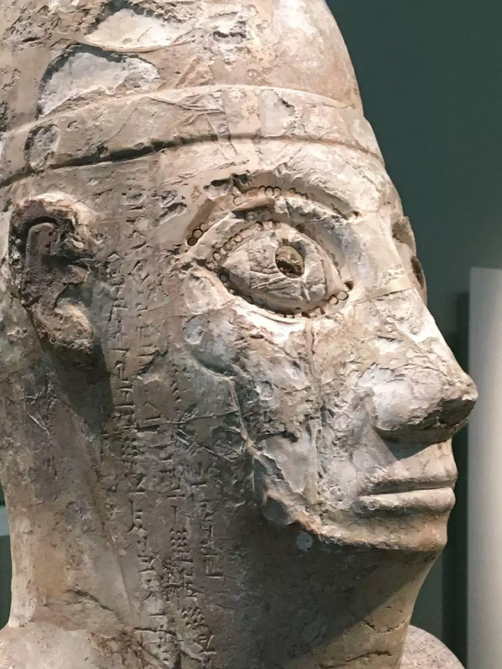 .: Idrimi, the 3,500-year-old refugee. --- Idrimi, refugiado de 3.500 ...