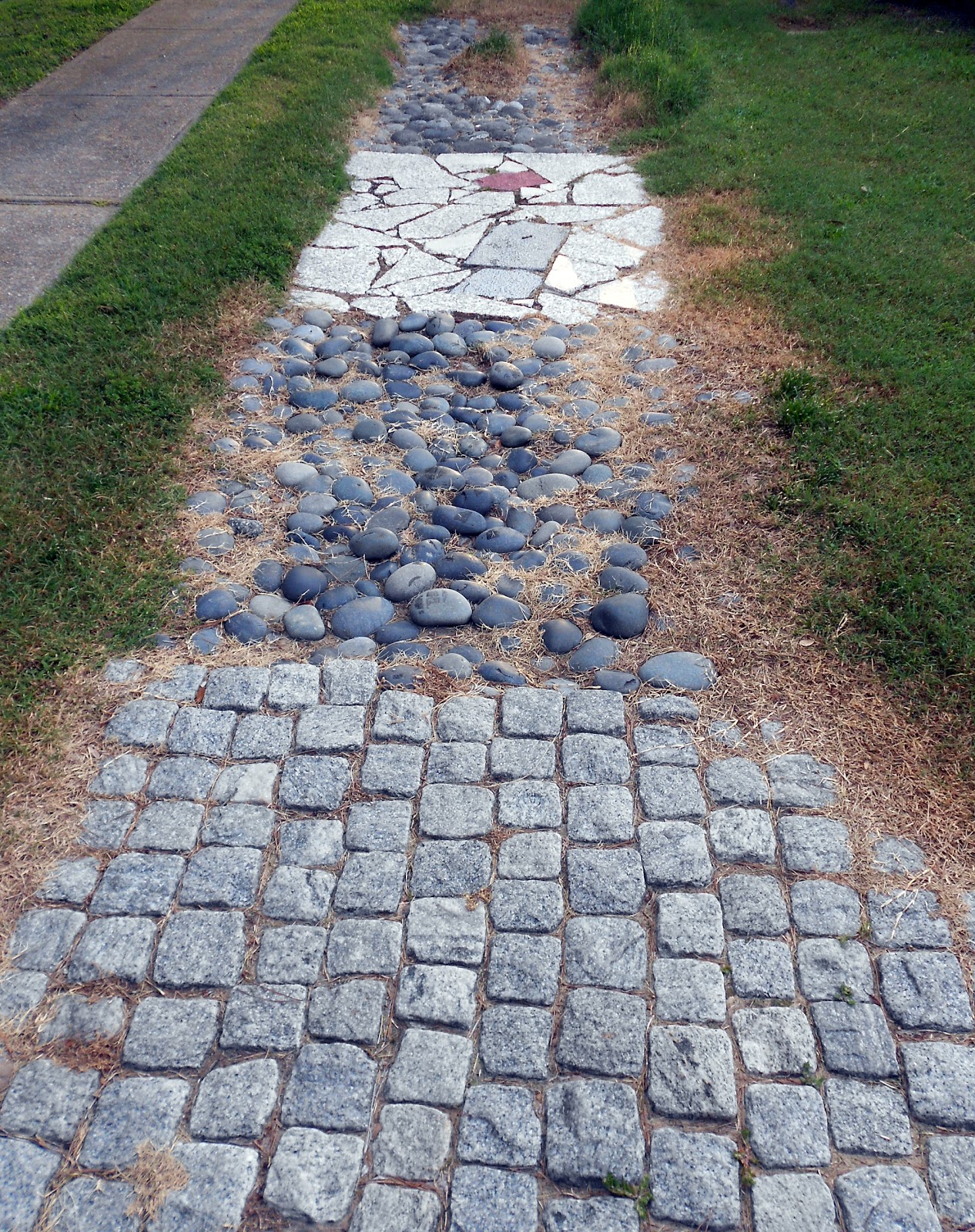 Still Waters--Notes from a Virginia Shire: The Bimini Road