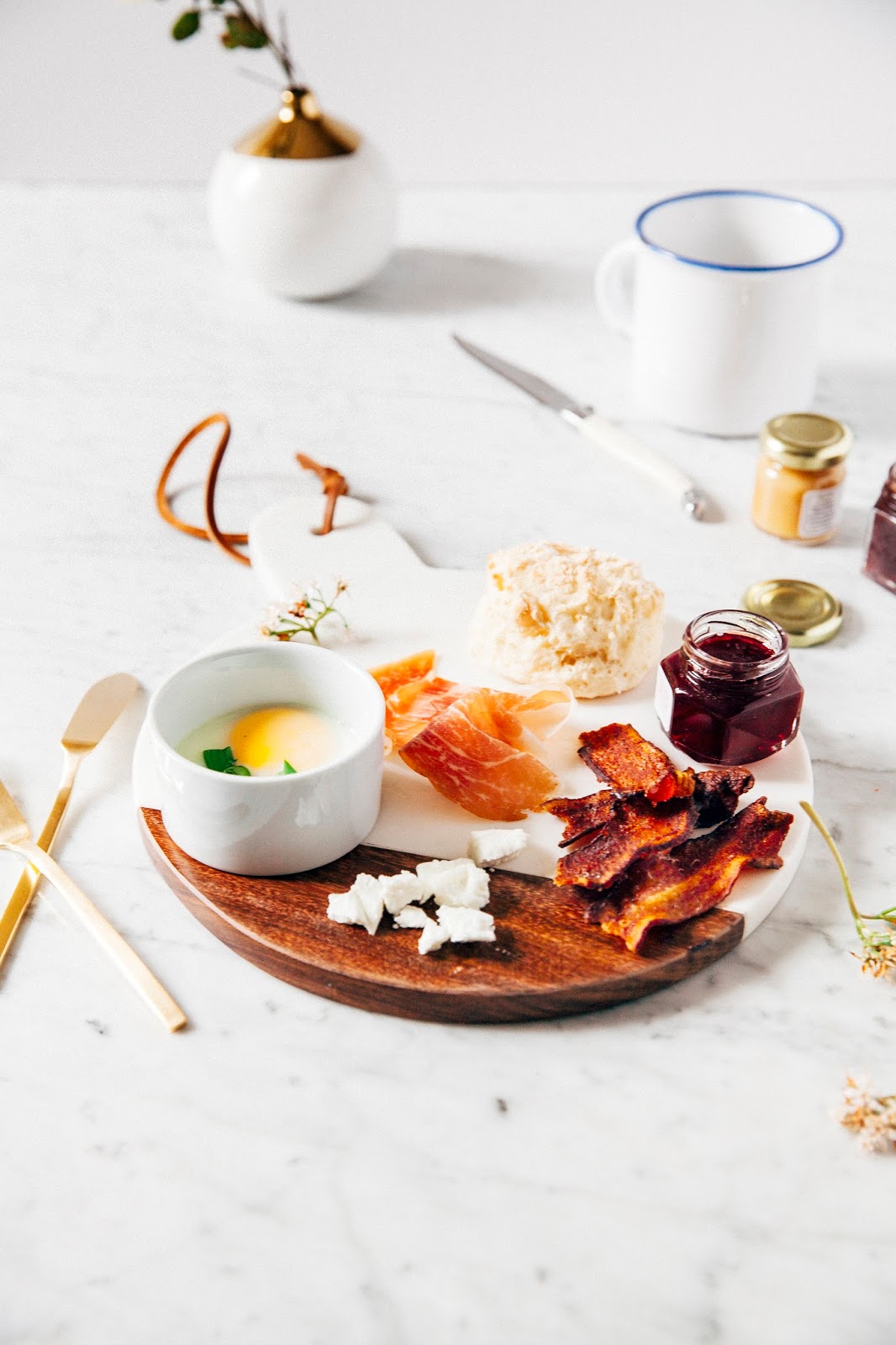 scandinavian breakfast board | hummingbird high || a desserts and ...