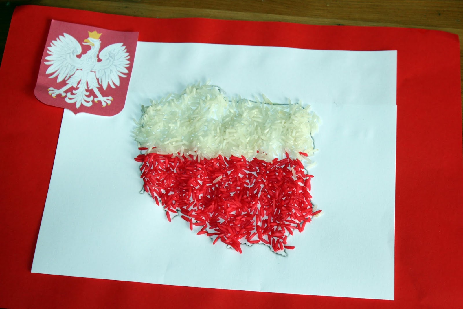 Flaga polska - symbole narodowe - Kusiątka