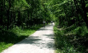 Chuck's Adventures: Biking the Illinois Prairie Path