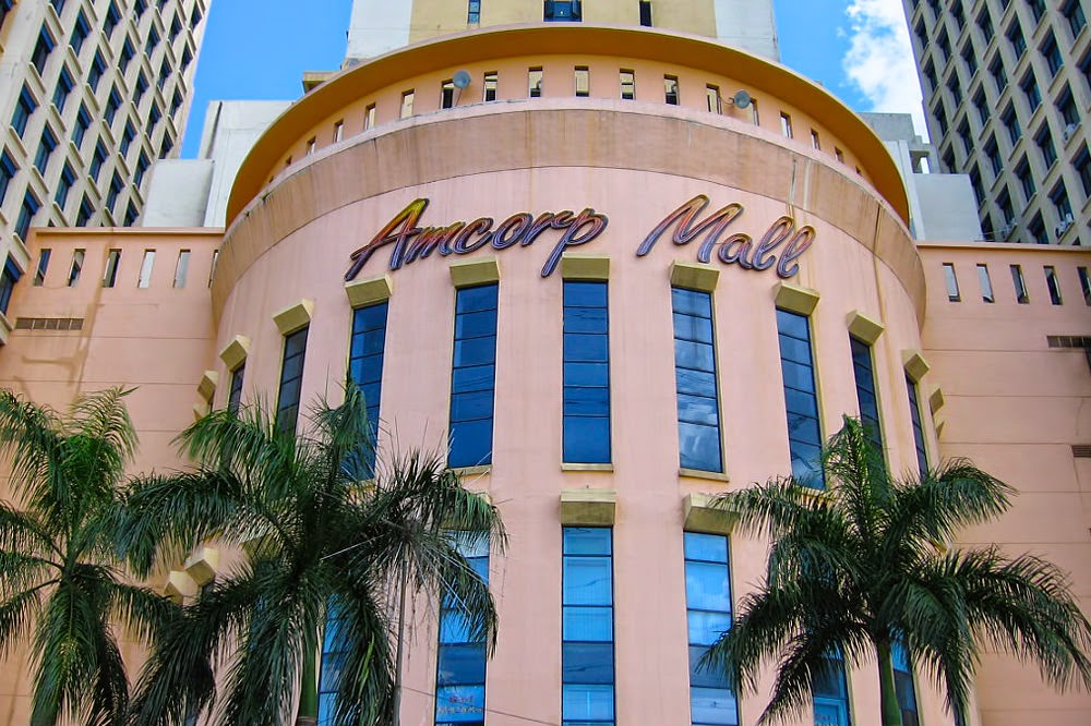 Faith Luv 2 Eat N Travel : A Trip To Flea Market @ Amcorp Mall ...