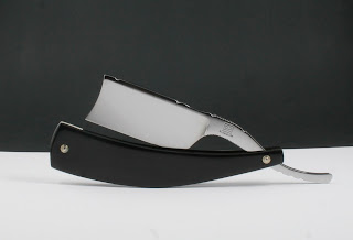 A Razors Tale: Custom Straight Razors