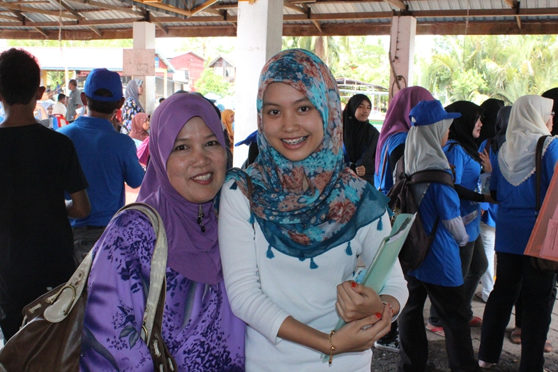 #JDAB2012 : Dato' Sahol Terima 3781 Permohonan Lepasan SPM Setakat ini ...