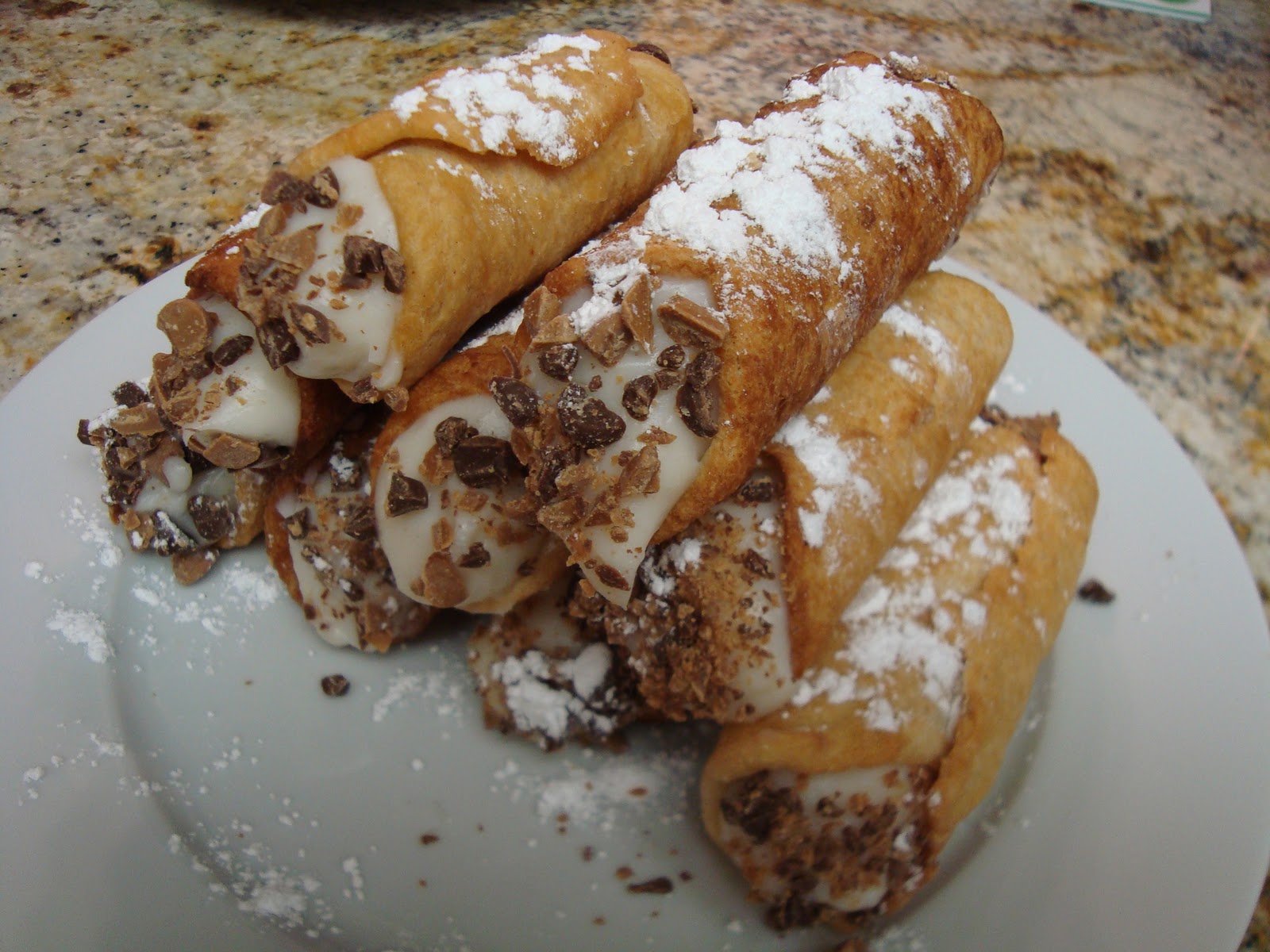 A Little Cooking: Cannoli