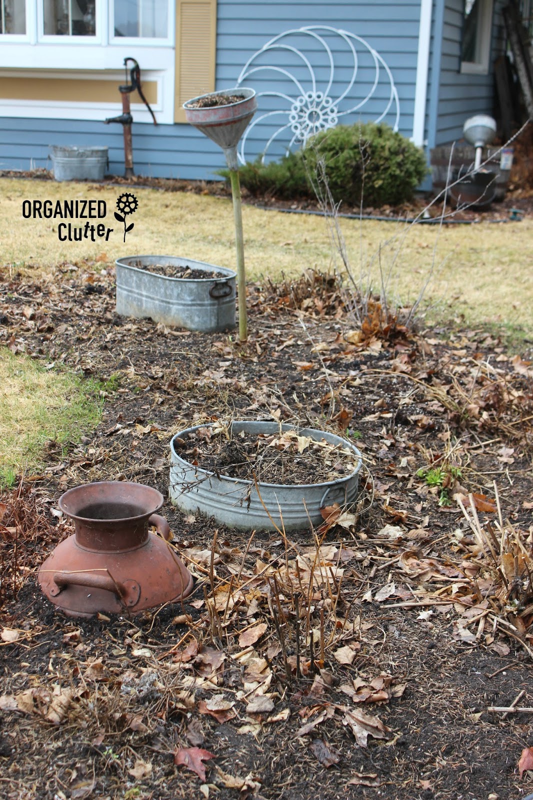 From Spring Junk Yard to Summer Junk Garden - Organized Clutter