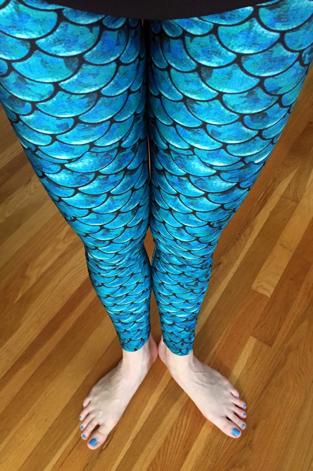 Lag Liv: Mermaid Pants and Planking for Pizza