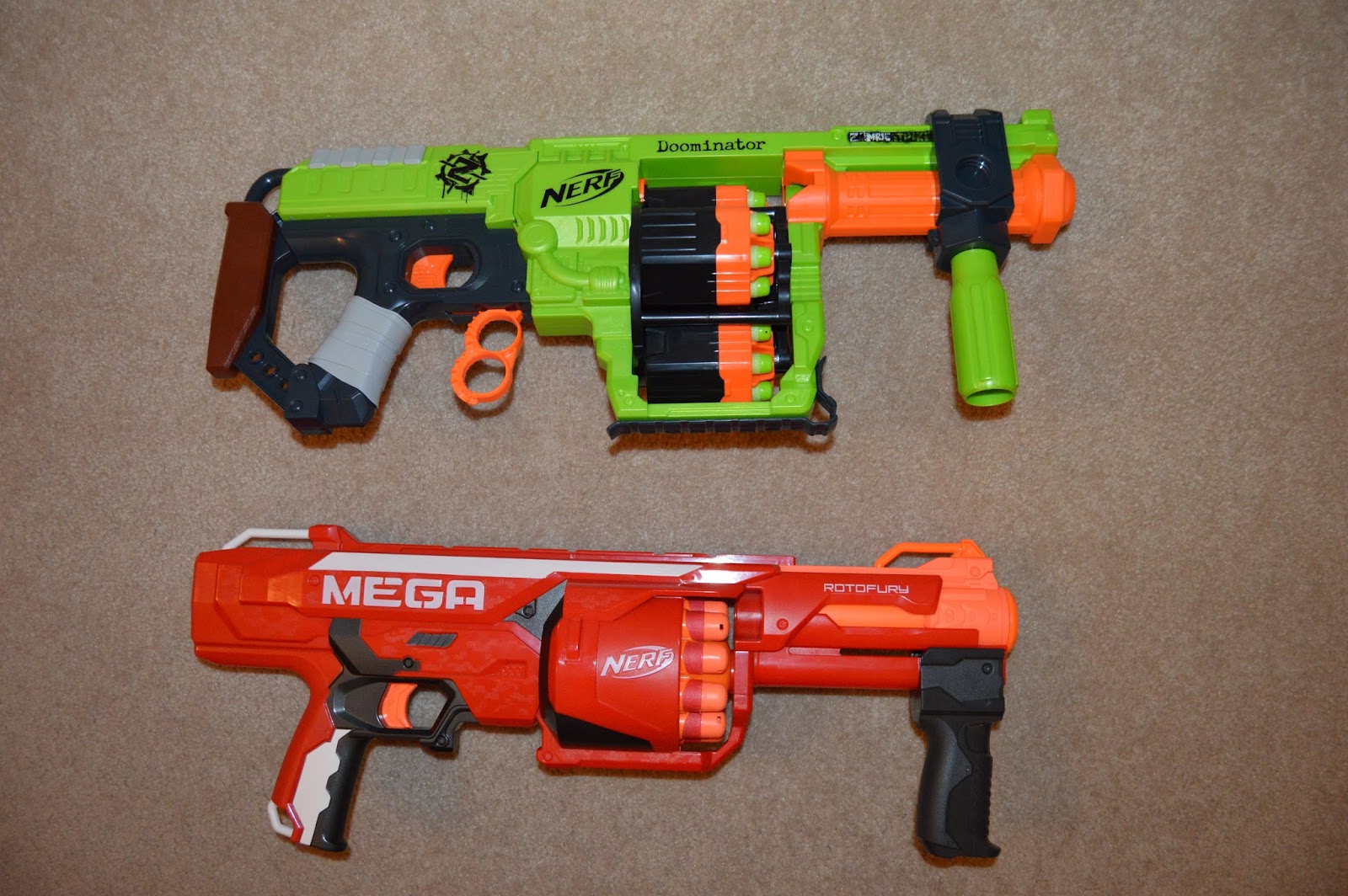 StudioYale: Nerf Zombiestrike Doominator Review (7/10)