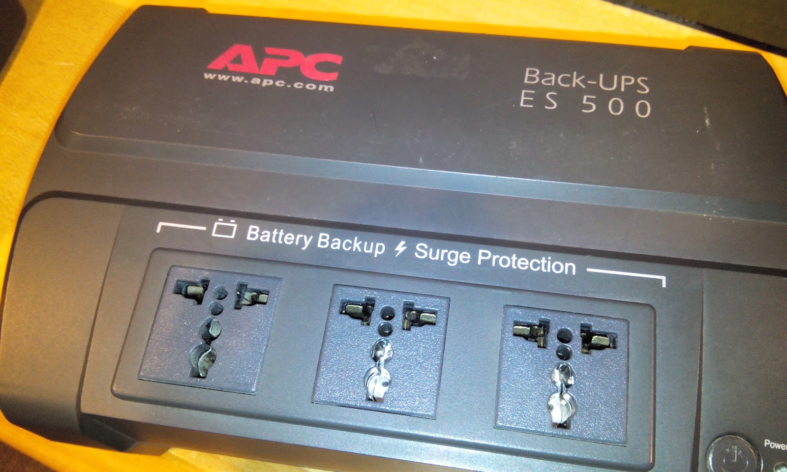 Life Begins at Forty: APC ES500 (UPS) repair