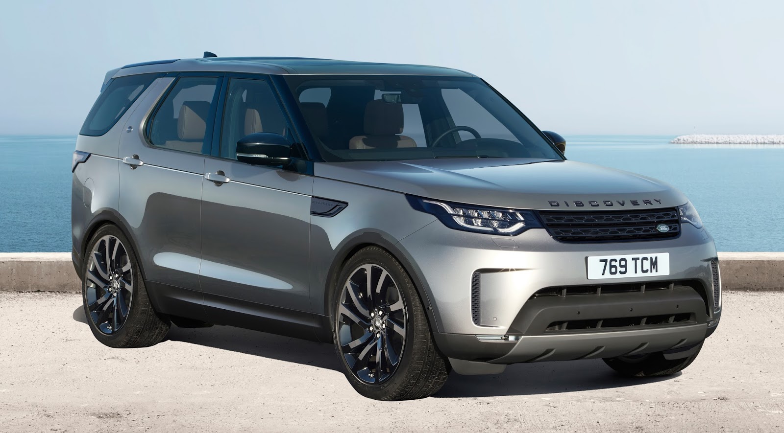 Land Rover Discovery 5 é revelado por inteiro em Paris