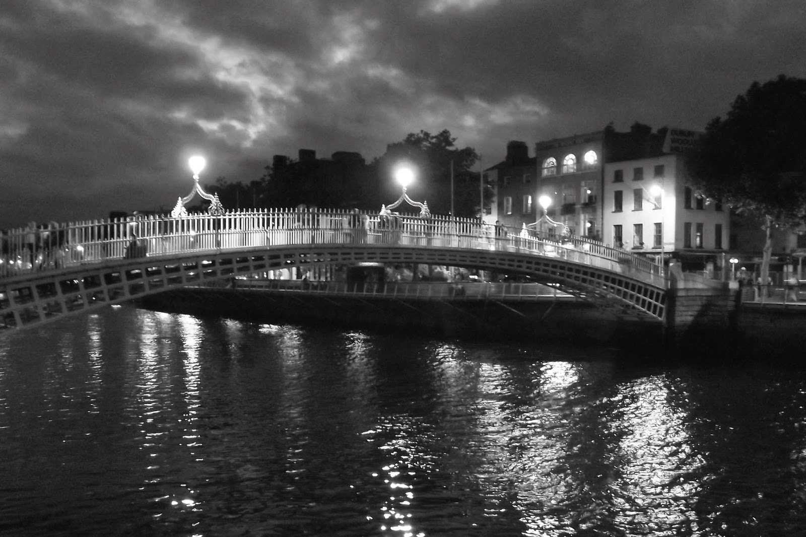 che on the road: Dublin in Black & White