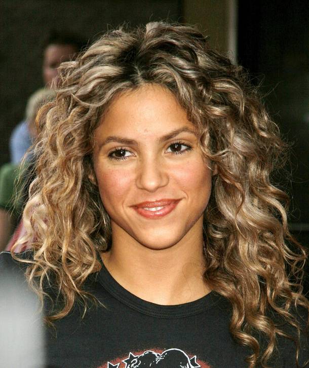 Shakira Hairstyle Trends: Shakira Hairstyle Trends