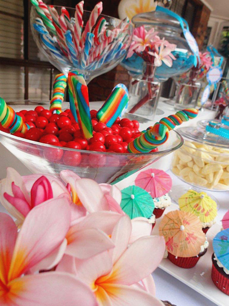 Gold Coast Candy Bar: Luau Birthday Party
