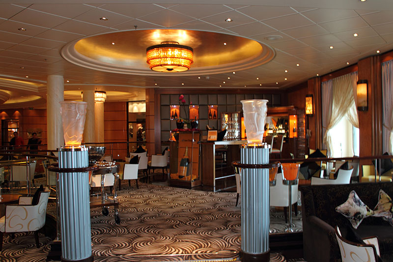 Ship-Photo: Queen Mary 2 - interior photos