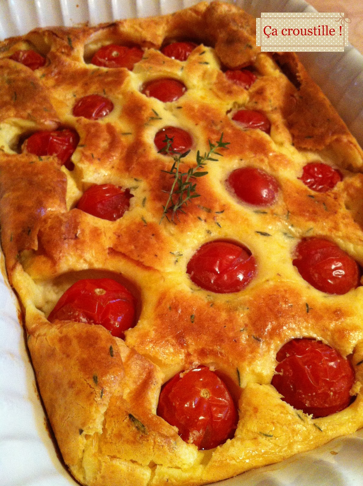 Ça croustille !: CLAFOUTIS AUX TOMATES CERISES ET PARMESAN