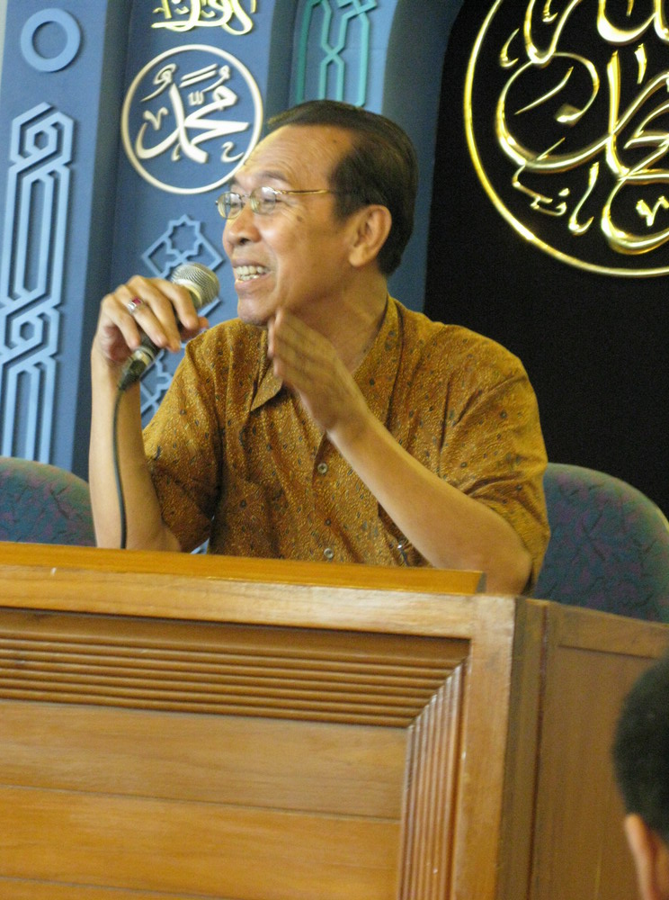 Studi Pemikiran Prof. Dr. Ahmad Tafsir Tentang Ilmu Pendidikan Islami ...