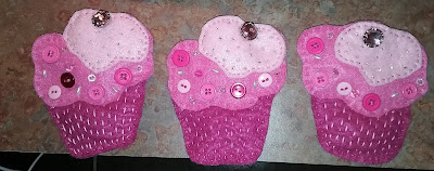 Butterfly of Four : Felt Cupcakes - Free Patterns and Tutorial