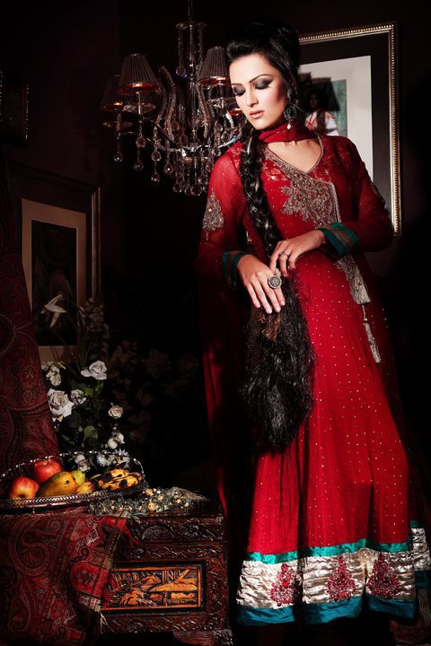 Long frocks | Pakistani Dresses | Mehndi Designs