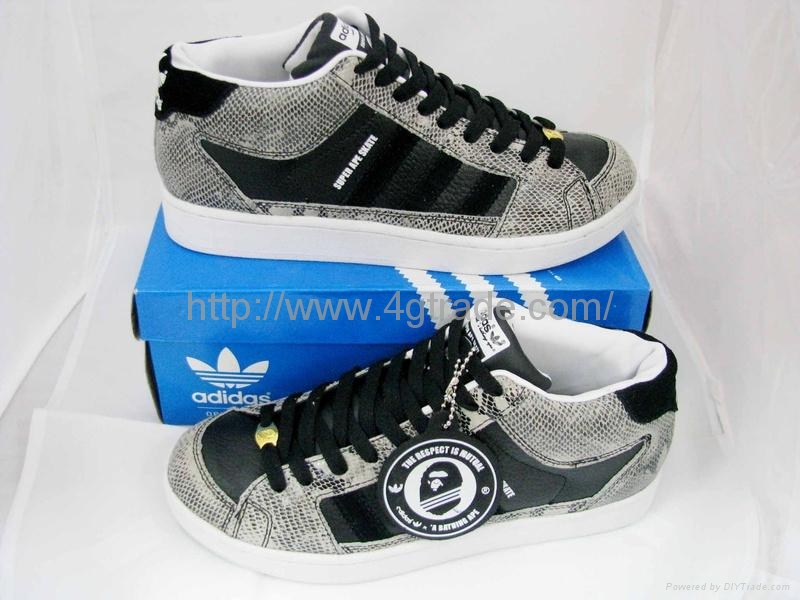 Shoes Pictures: Adidas Shoes