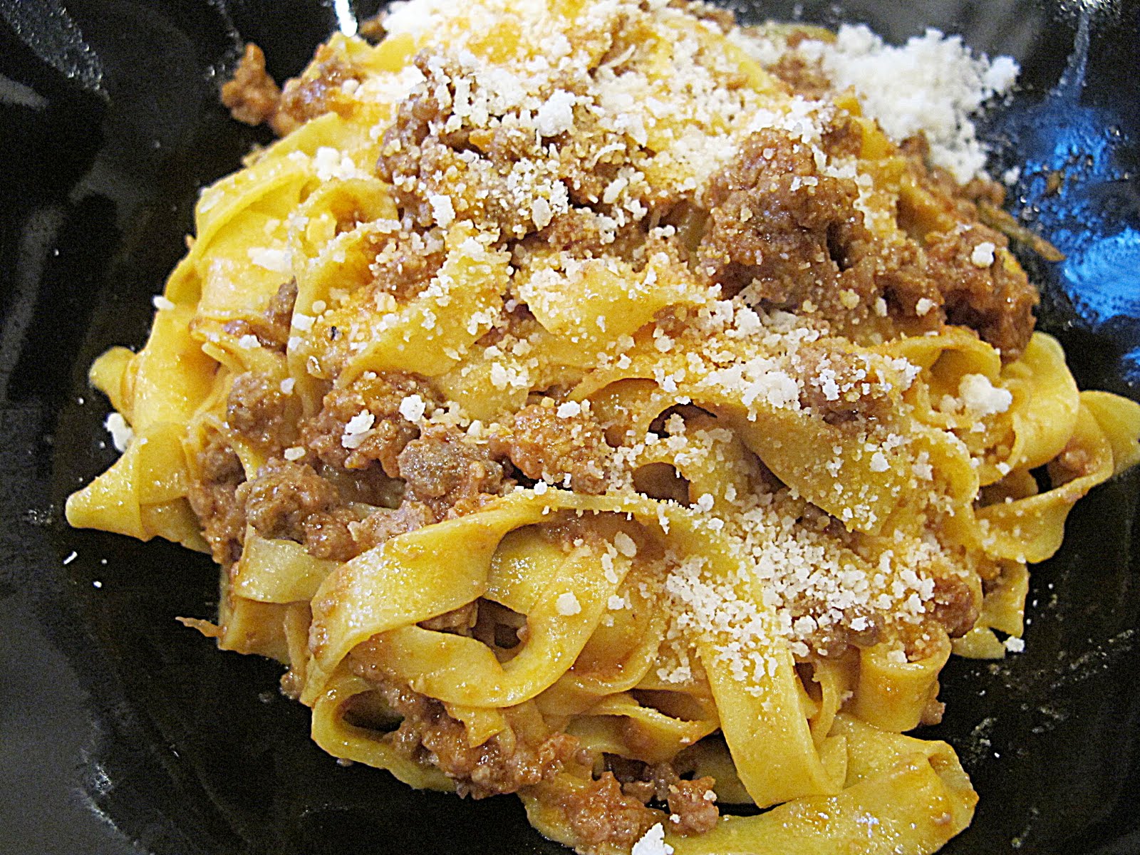 Cooking Bolognese Style In Bologna - Purple Chocolat Home