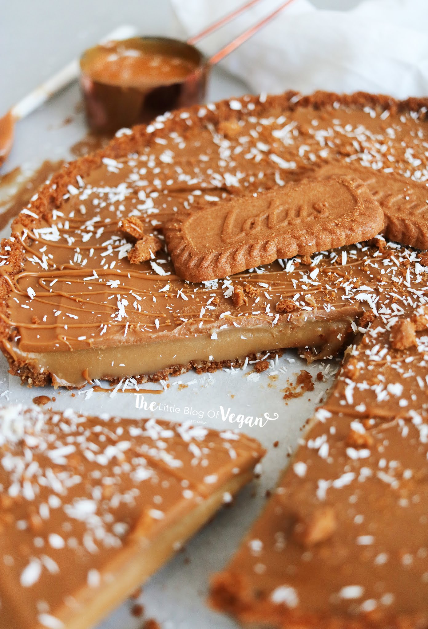 Quick & easy No-bake Biscoff tart recipe - The Little Blog Of Vegan