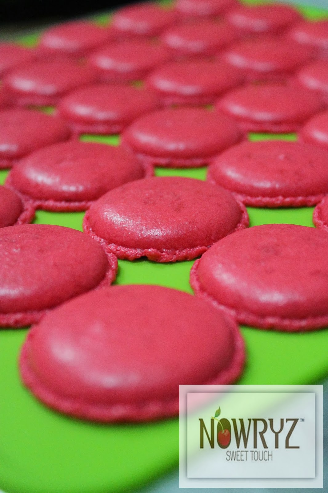 Nori Ibrahim Sweet Touch: Tempahan macaron kini dibuka semula :)