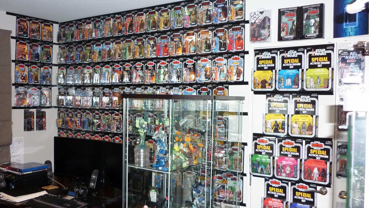 Blockbuster Toys: TOYFANS FROM AROUND THE WORLD