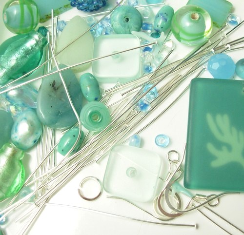 Dawn Blair's Jewelry and Eclectica Blog: How to make a bead cluster ...