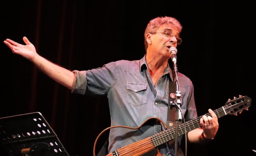 A SALA LLENA, IGNACIO COPANI PRESENTÓ SU NUEVO MATERIAL DISCOGRÁFICO ...