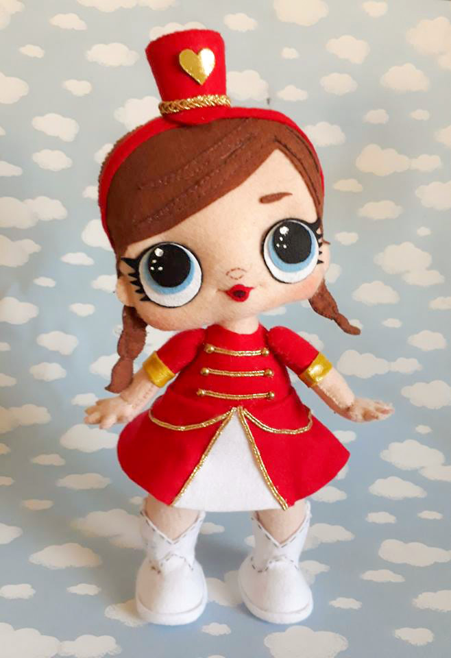 Doll lol surprise in felt whit patterns - Ver e Fazer