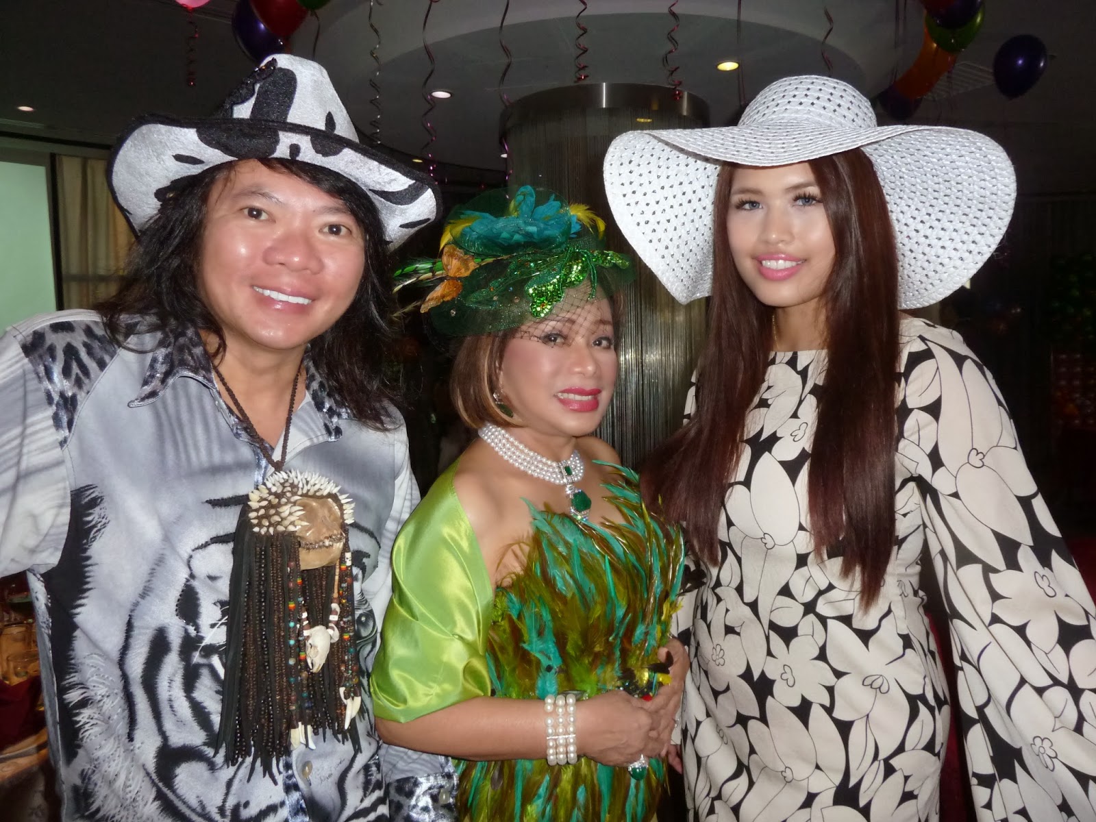 Kee Hua Chee Live!: ANGIE LIM CELEBRATES HER 50TH BIRTHDAY AT KECHARA ...