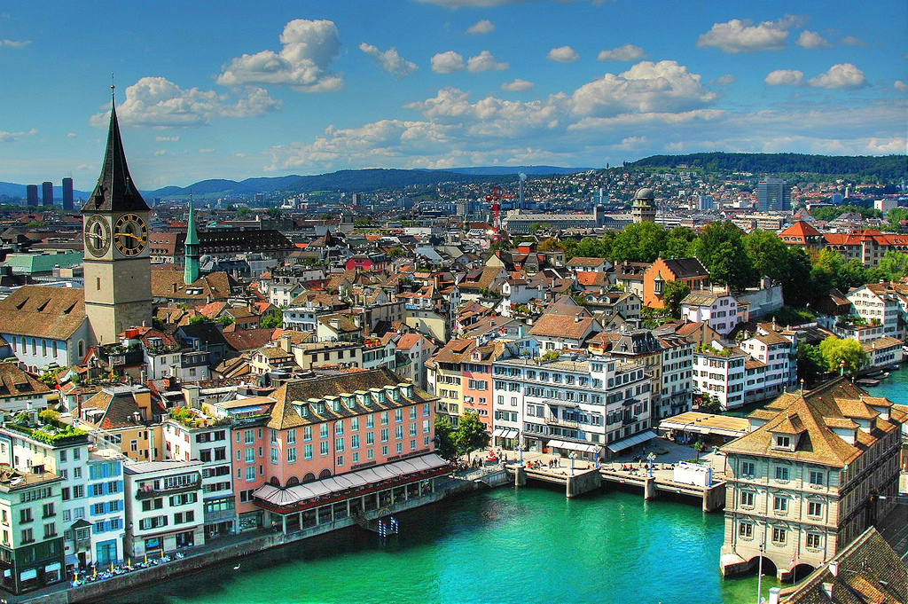 Traveleze: Crown of Northern Swiss Plateau – Zürich