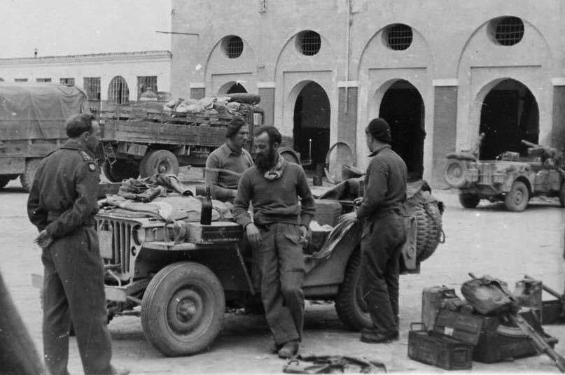 Andy's Grey Army: Popski's Private Army - Part 1, History and Construction