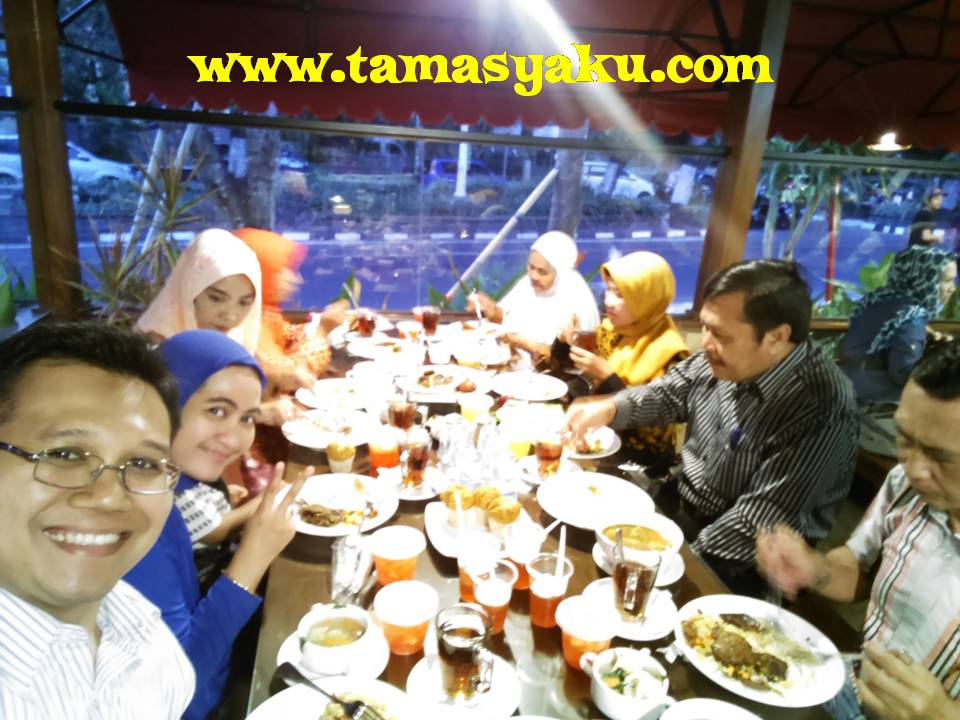 Resto Merapi, Resto Keluarga di Dalam Kota Yogyakarta - Wisata dan Kuliner