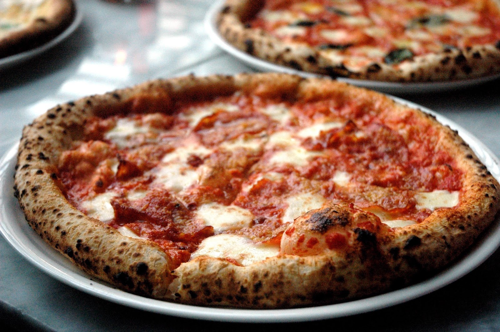 DUDE FOR FOOD: New York's Finest: Motorino Pizzeria Napoletana
