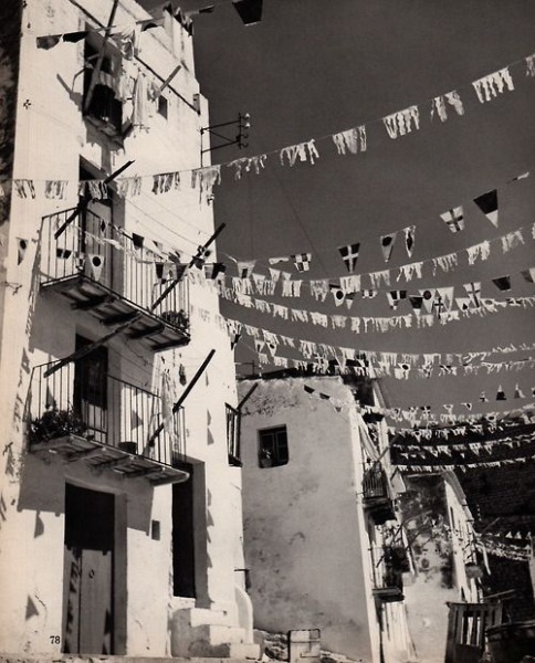 Los Grandes Fotografos: Henriette Grindat (1923-1986)