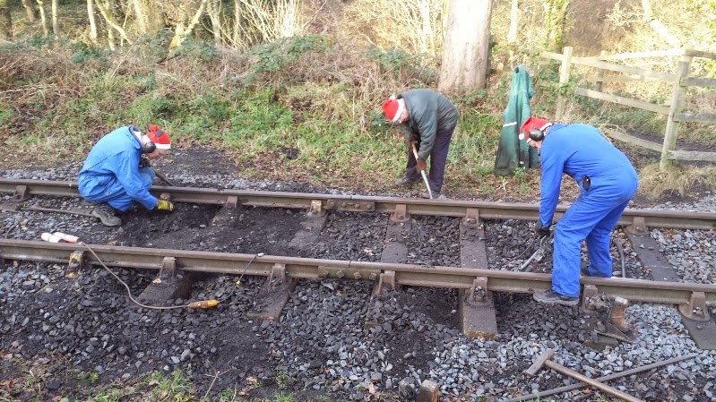 Tanfield Railway Blog: Joint Lifting