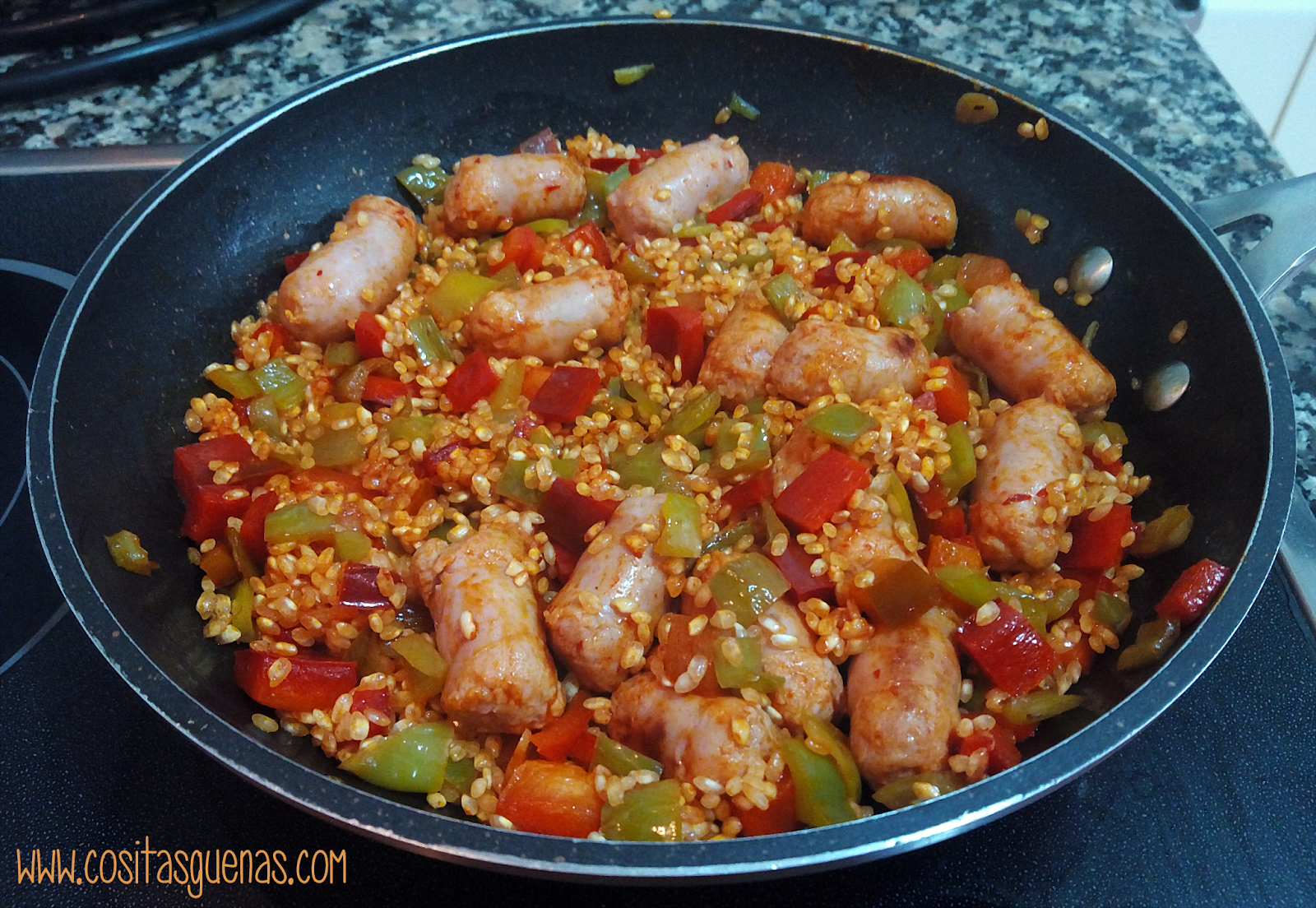 Arroz con pimientos y longaniza de pavo - Cositas Güenas