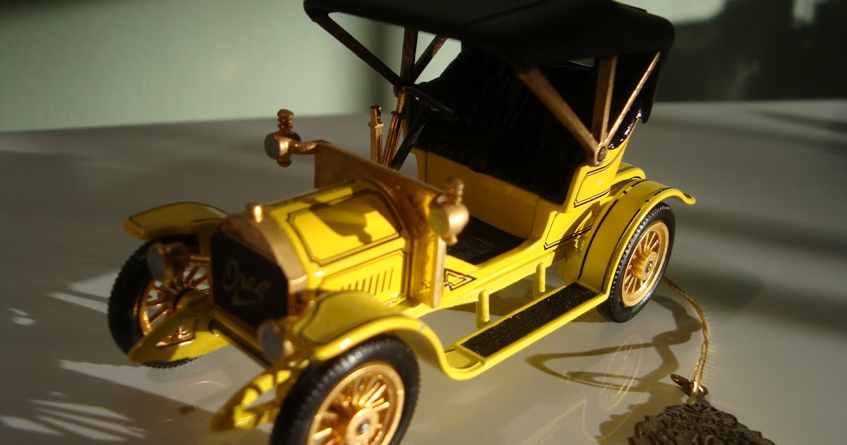 Oscar's Classic Model Cars Collection: 1909 Opel Coupe