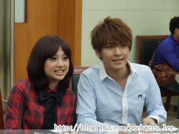 nata-lina: Arron Yan and Gui Gui 'Pi li MIT'