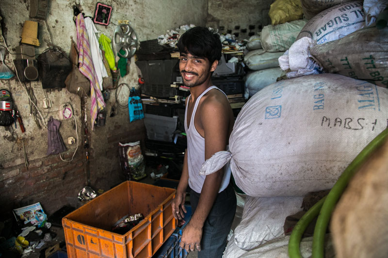 Dharavi in Mumbai - A walk though Asia's second largest slum!