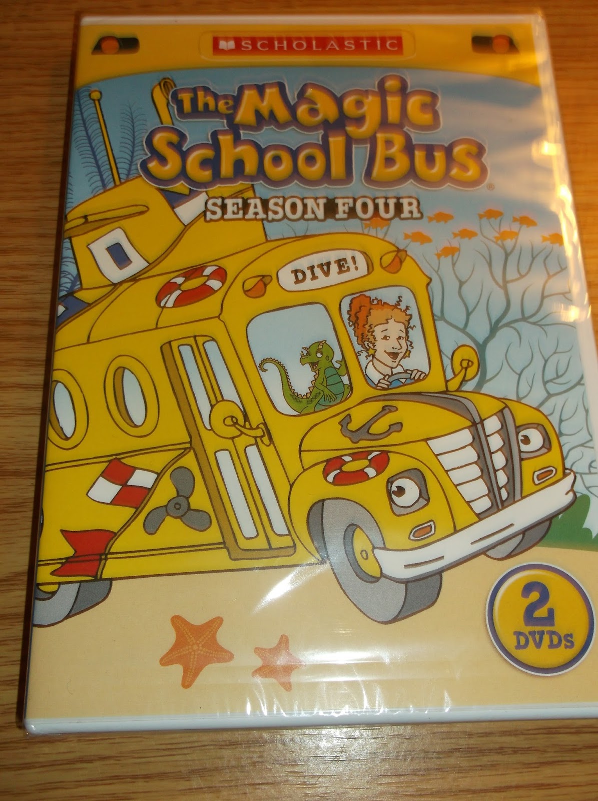 Missy's Product Reviews : The Magic School Bus Season Four Out October ...
