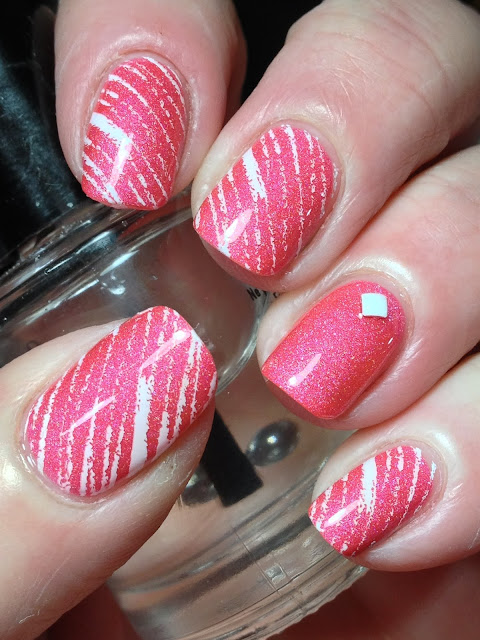 Canadian Nail Fanatic: A Little Pick Me Up