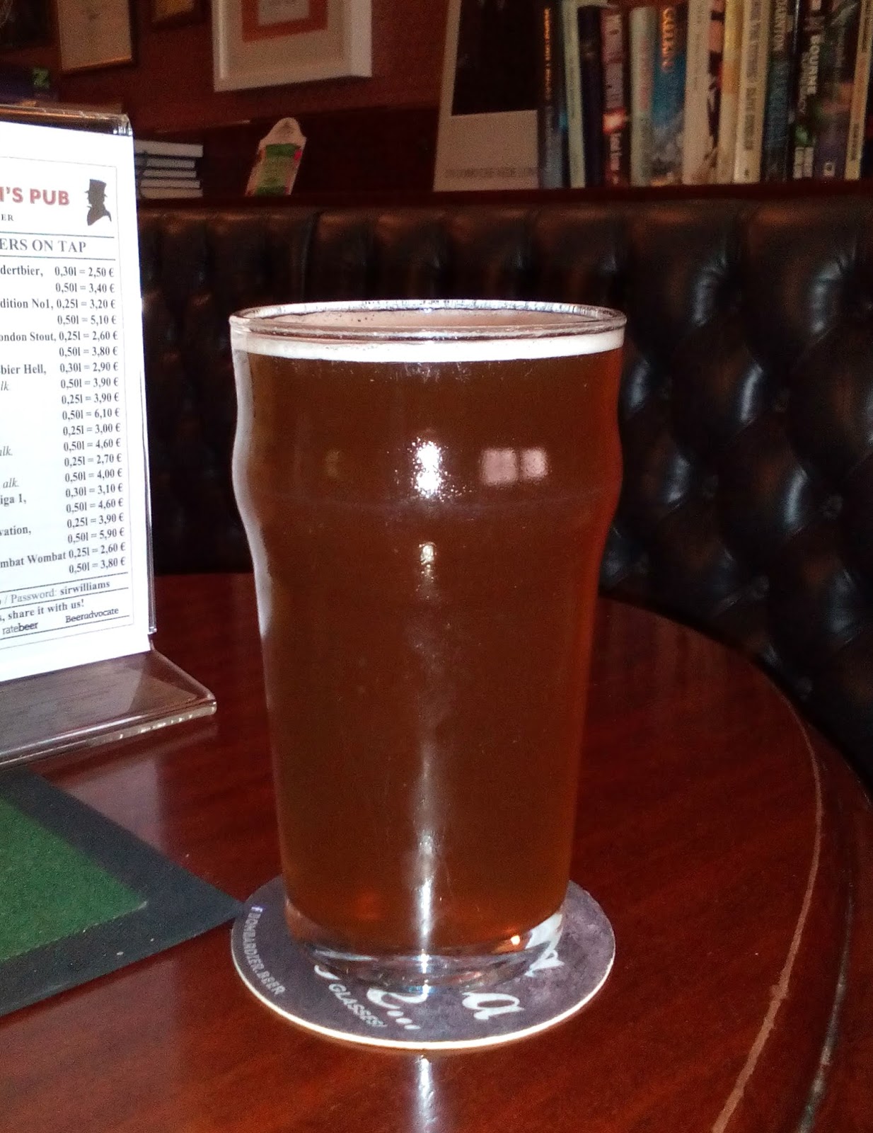 PivoMan: Green Gold Rocket Queen